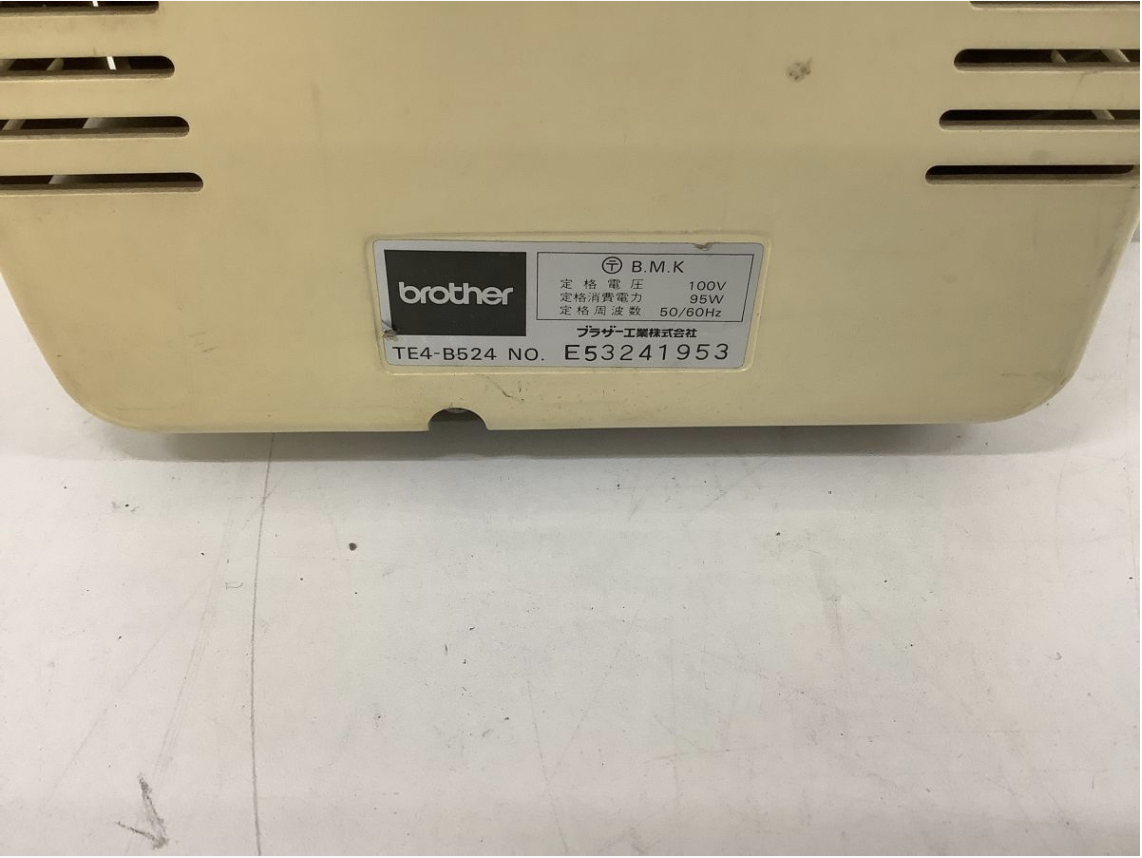 【買取実績】大阪狭山市にて brother（ブラザー）ロックミシン TE4-B524 ホームロックをお買取しました！ - 3